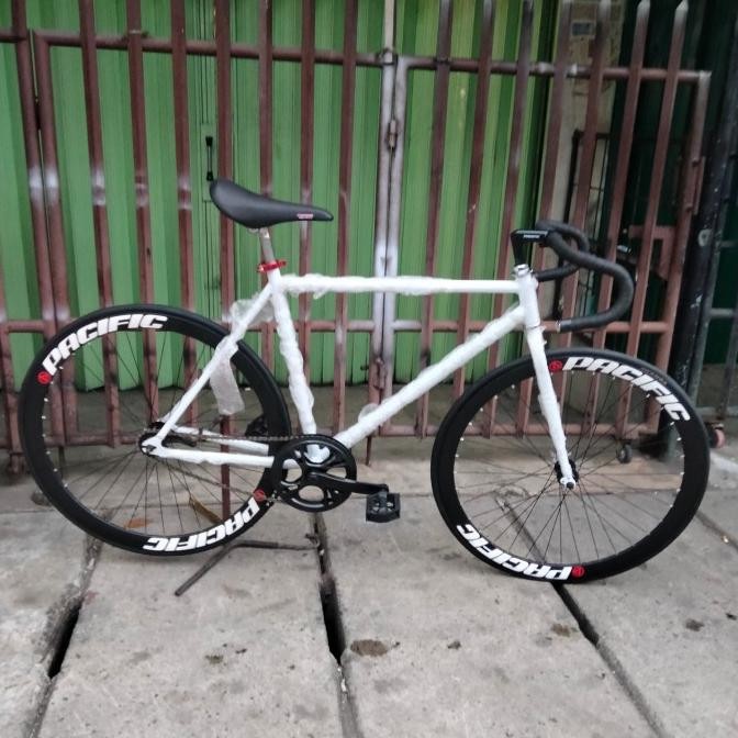 Jual SEPEDA FIXIE 700C REM TERVEDO | Shopee Indonesia