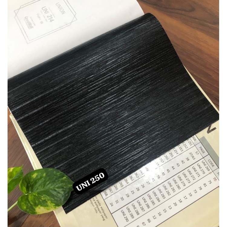 Jual WALLPAPER DINDING POLOS COKLAT CREAM PUTIH ABU HITAM SERAT KAYU ...