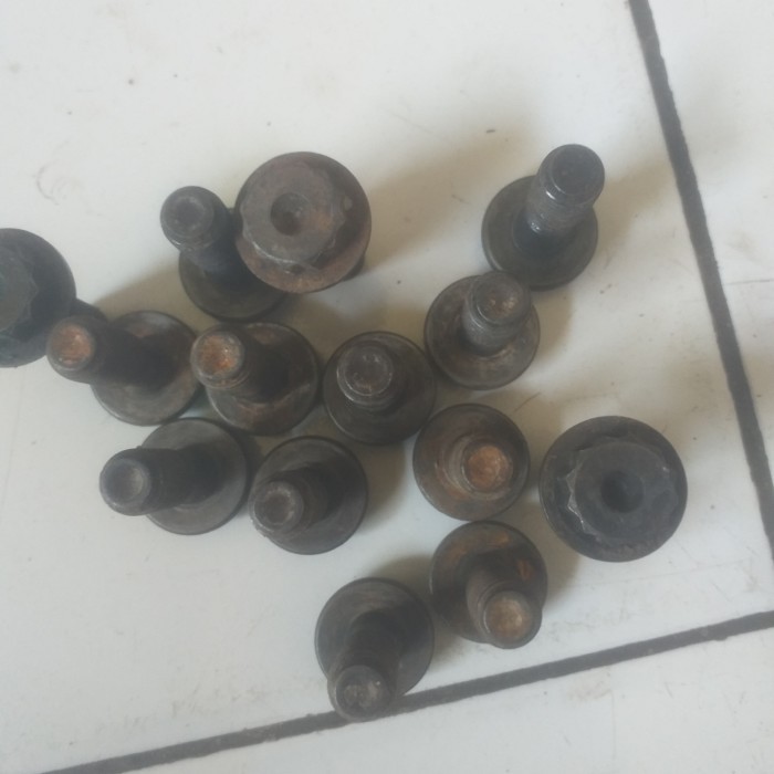 Jual baut roda gila flywheel kijang innova | Shopee Indonesia