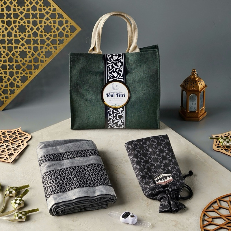 Jual Terbaru Hampers Sarung Lebaran Idul Fitri Souvenir Alat Solat Pria ...