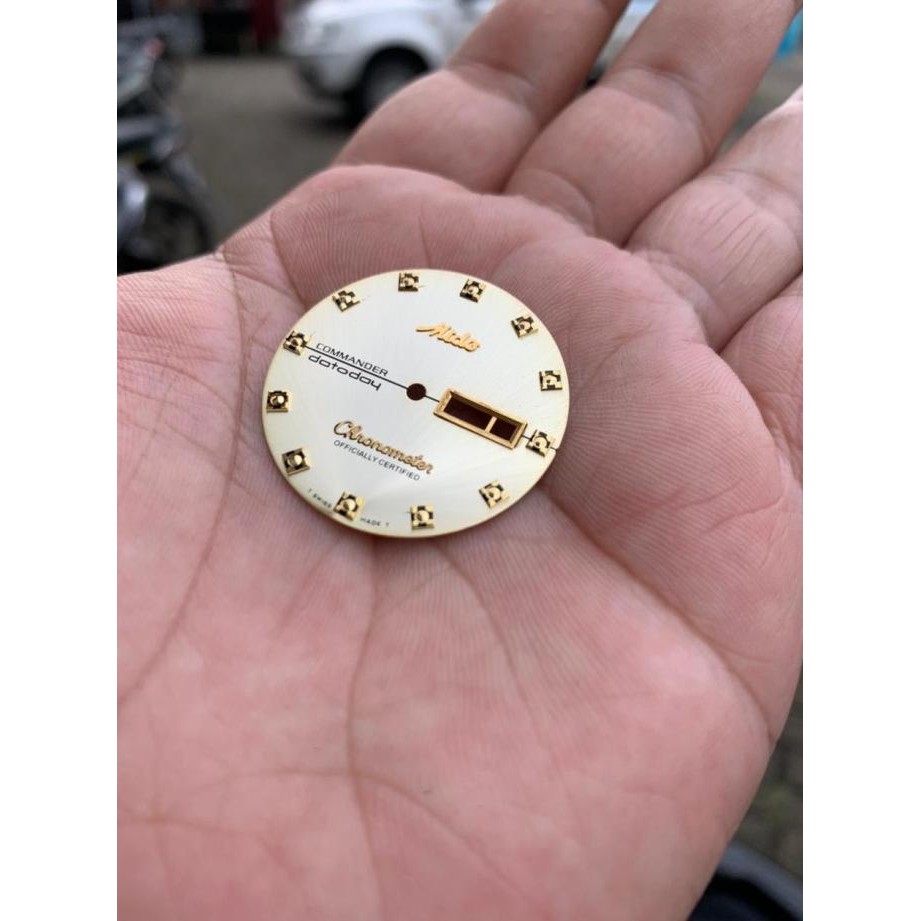 Jual ready plat dial jam tangan mido ocean star commander gold dan grey ...
