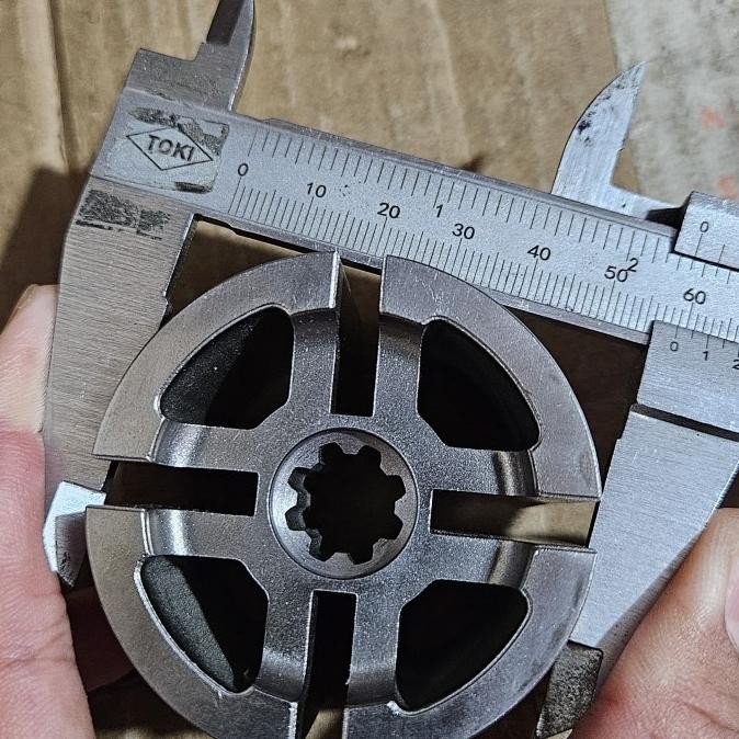 Jual Rotor Blower besi vacum pump isuzu elf NMR71 1605005 laku keras ...