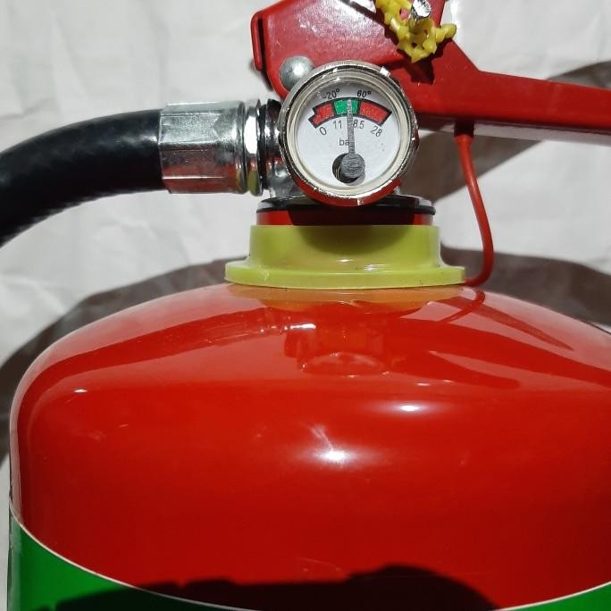 Jual Apar 3Kg Foam Liquid Super Busa Pemadam Api Garansi 5Th Bisa ...