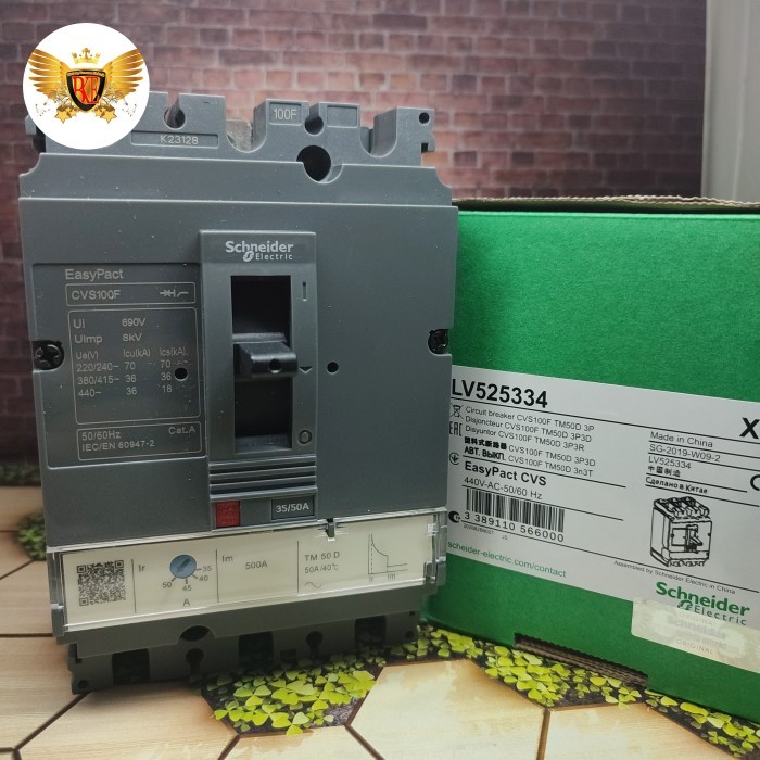 Jual MCCB Breaker Schneider CVS100F 3P 50A LV510334 TM50D 3Pole CVS 3Phase | Shopee Indonesia