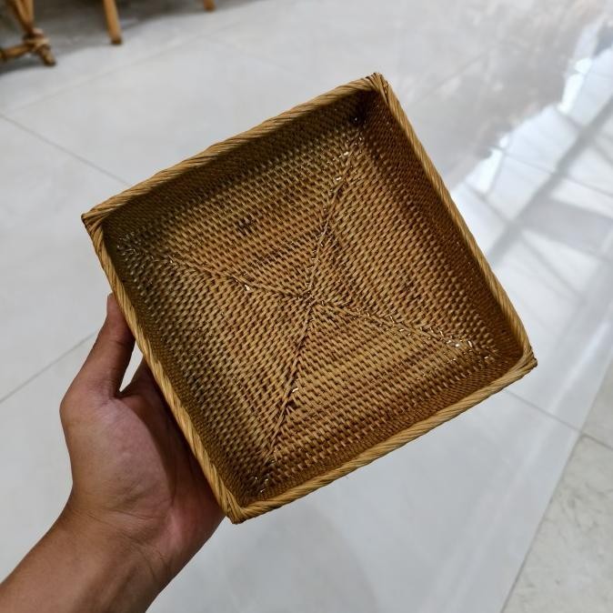 Jual #####] Wadah Anyaman Ate, Nampan Segi Rotan Atta, Tray Tatakan ...