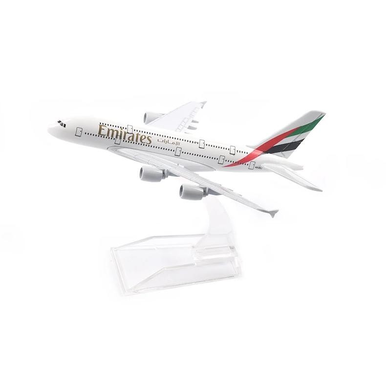 Jual Jason Tutu United Arab Emirates Airline Airbus A380 Airplane Model ...