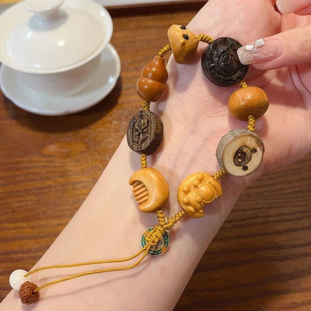 Jual Harta Karun Kayu Cendana+Gelang Manik-manik Doa Buddha dari Kayu ...