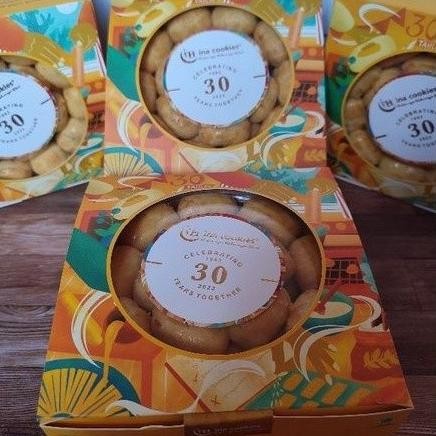Jual Ina Cookies Toples Kue Kering Lebaran Milky Nastar Reguler Jakarta ...