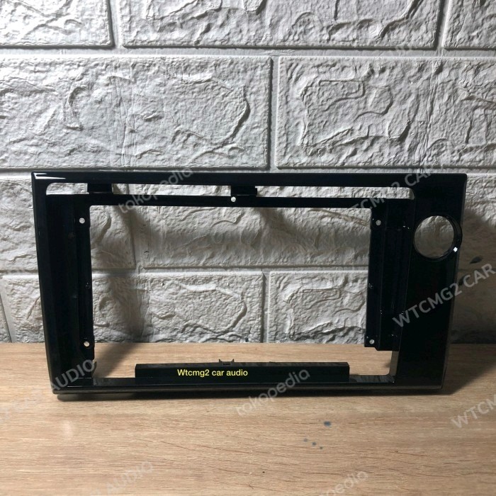 Jual FRAME HEAD UNIT 9 INCH ANDROID HONDA MOBILIO BRIO BRV 2017 UP ...