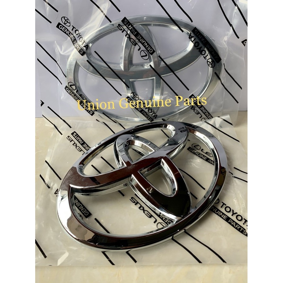 Jual Emblem Logo Depan Toyota Innova Reborn Logo Toyota Grill Innova ...