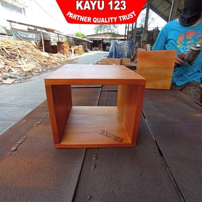 Jual BOX TABLE MEJA KAYU KOTAK MINIMALIS 30X35X35 MEJA KOTAK | Shopee ...