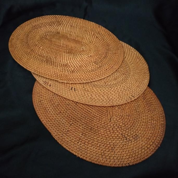 Jual yang dicari@@@@] Placemat / Anyaman Rotan Oval / Tatakan Piring ...