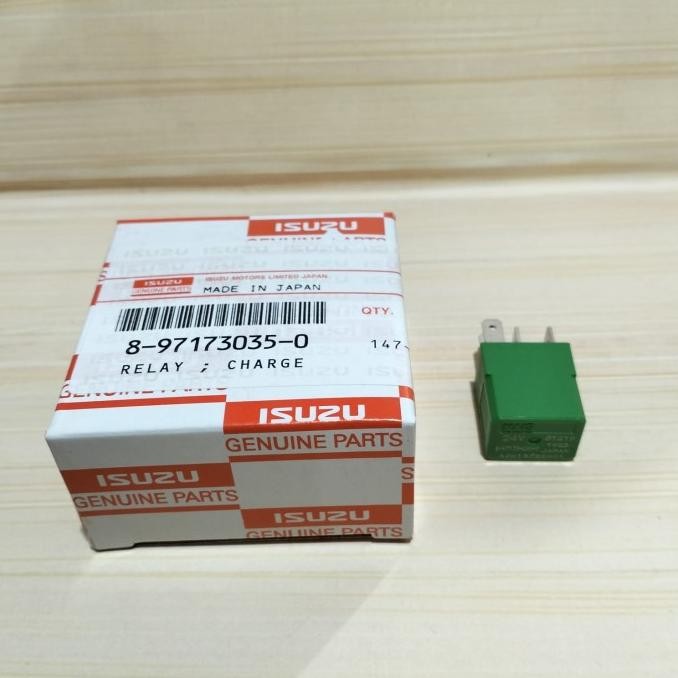 Jual Relay Charge Fuse Box Dimer 24V Kaki 5 Isuzu Elf Nkr Nmr Nqr Giga ...