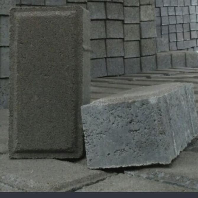 Jual paving block / conblock / konblock /bata CS | Shopee Indonesia
