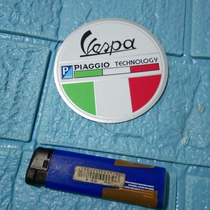 Jual Sticker Stiker Decal Vespa Piaggio Technology Italia Italy Barang ...