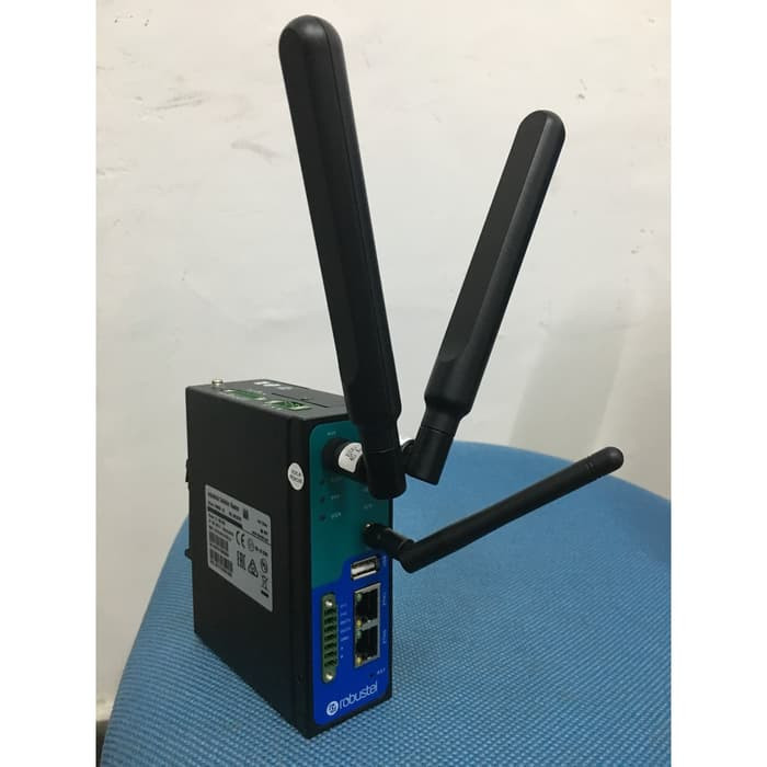 Jual Modem Robustel R3000-4L With Wifi Dual Band 2,4 & 5,8 Ghz | Shopee ...