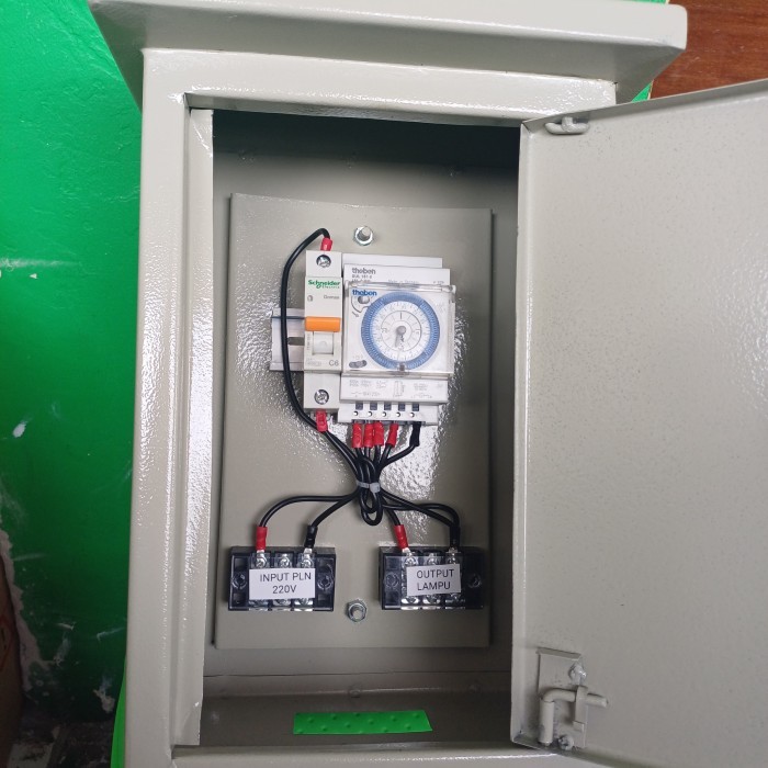 Jual Panel Lampu Pju Otomatis Panel Timer Theben Otomatis | Shopee ...