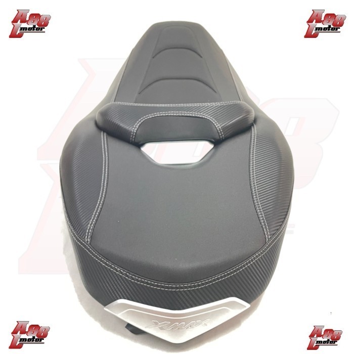 Jual jok untuk xmax atau jok variasi untuk yamaha xmax jok modif eropa ...