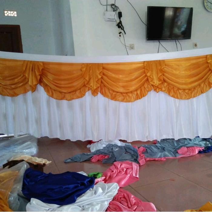 Jual Skirting Meja Ukuran 5m x 75cm - Rok Meja - Taplak | Shopee Indonesia