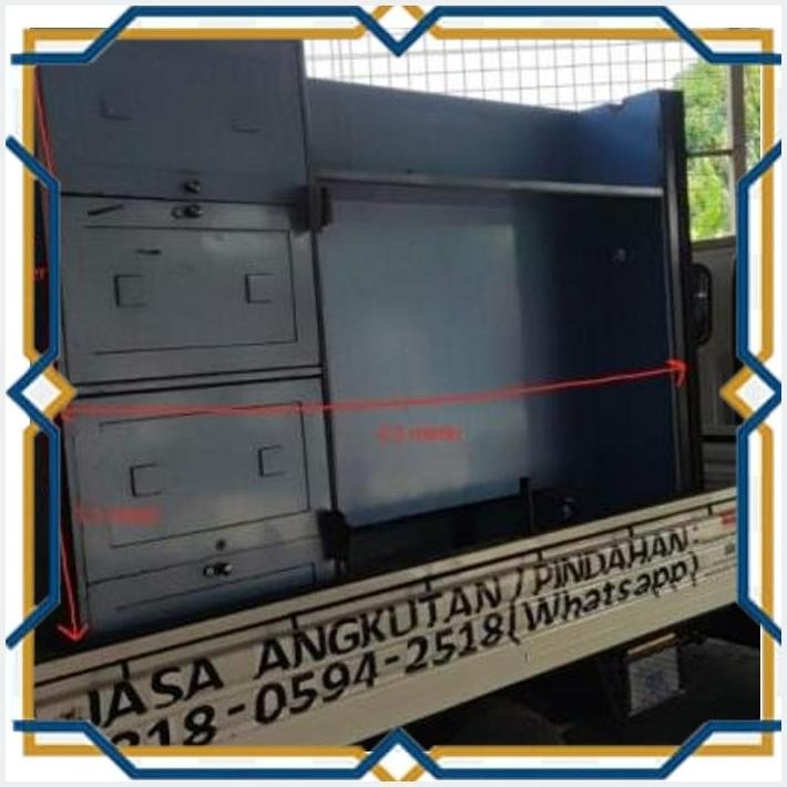 Jual [GUN] LEMARI KAYU BEKAS DISPAY BOOTH KLASIK KUNO ALMARI MEWAH ADA ...