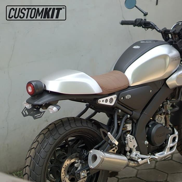 Jual Cover Jok Cafercer Yamaha XSR 155 - Hitam & Silver - Custom Kit ...