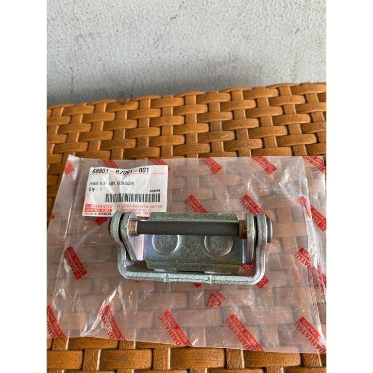 Jual ENGSEL BAGASI GRAN MAX BUKA KE ATAS GRAND MAX GRANMAX LUXIO ...