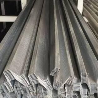 Jual Baja Ringan Reng / Reng baja ringan 0,35MM 0,40MM 0,45MM | Shopee ...