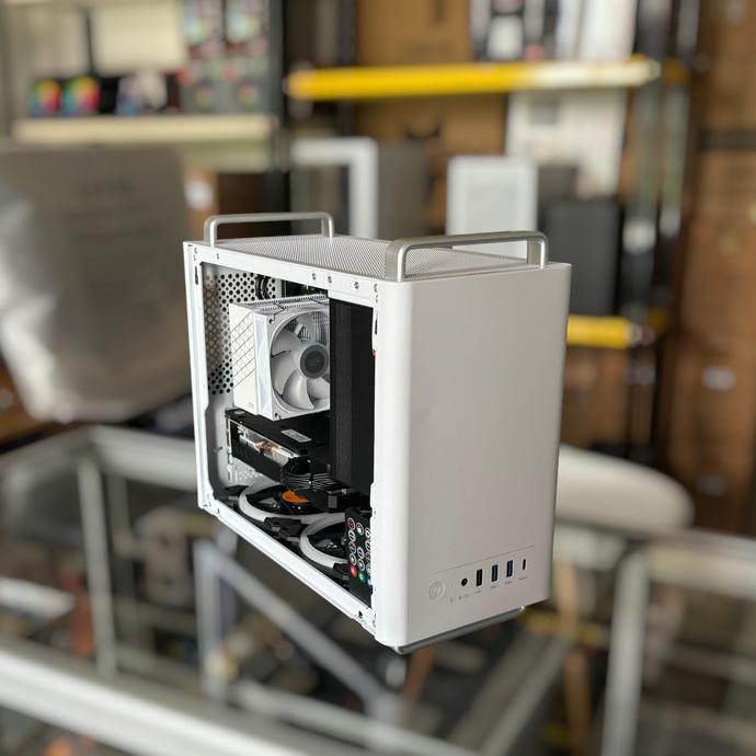 Jual Casing PC Acer Emachine Gadget U320WM m-Atx White - U320 | Shopee ...