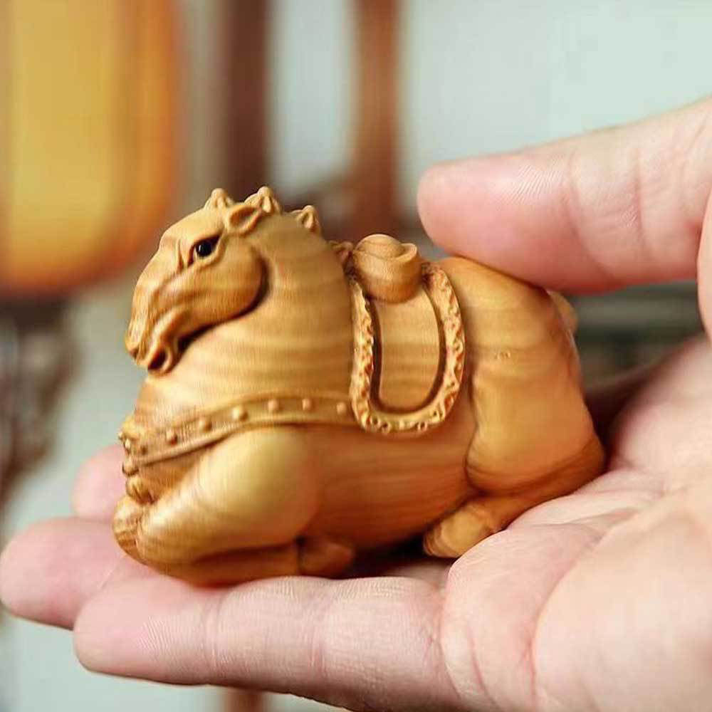 Jual Cliff Cypress Wood Carving Prosperous Tang Dynasty Horse Handheld ...
