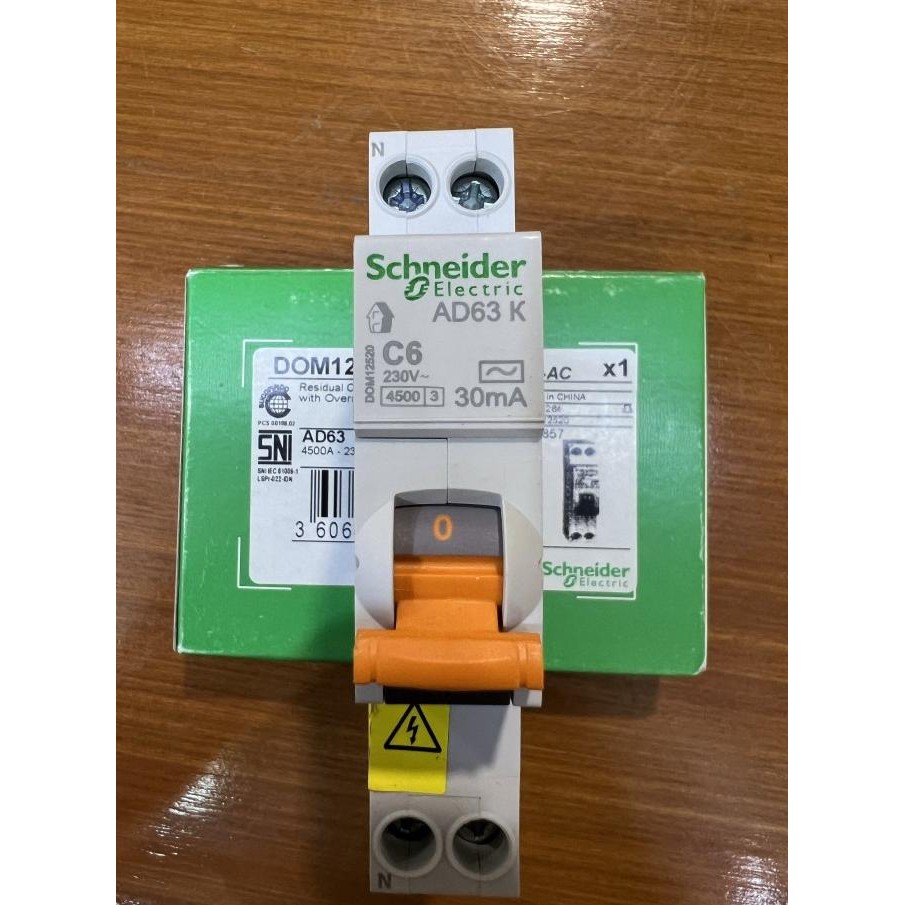 Jual Elcb Rcbo Slim Domae Schneider 1P 6A 1P+N 6A 30Ma Original New Hemat | Shopee Indonesia
