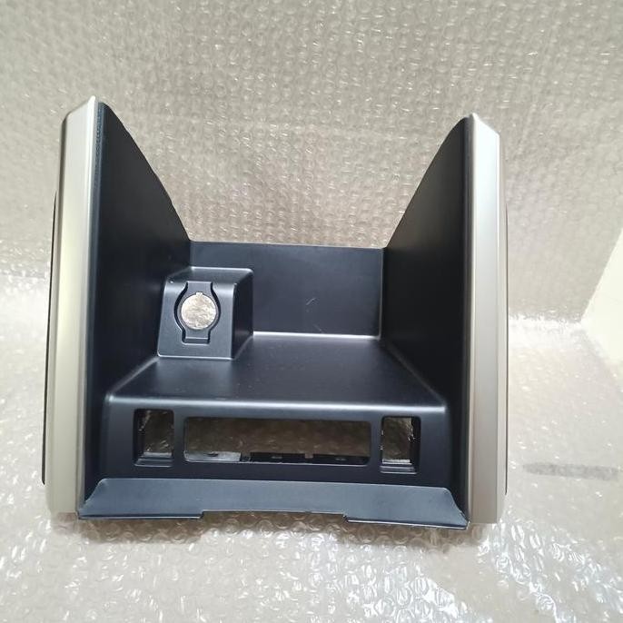 Jual Panel Consule Box Innova Reborn Interior Konsule Box Original ...