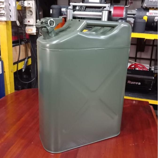 Jual Jerigen Besi 20 Liter / Steel Jerrycan / Oil Tank 20 Liter Tutup ...