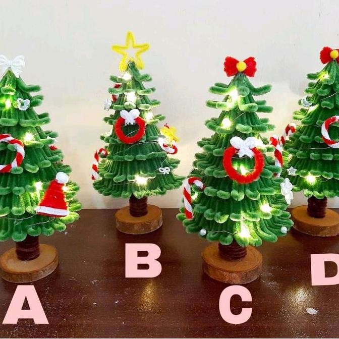 Jual Pohon Natal Mini Warna Hijau harga sudah termaksud aksesoris dan ...