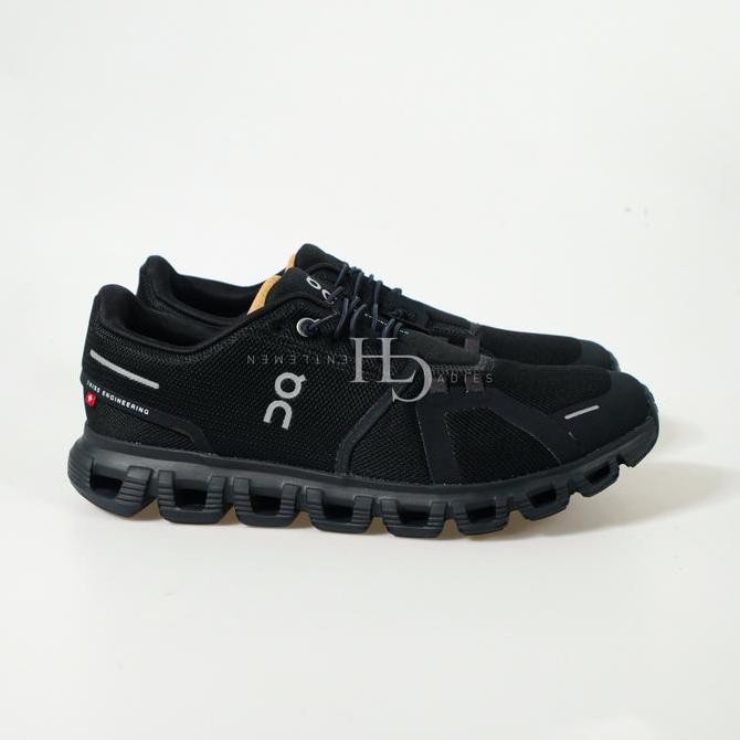 Jual On Cloud 6 Men Running Sneakers All Black 3Mf10071043 | Shopee ...