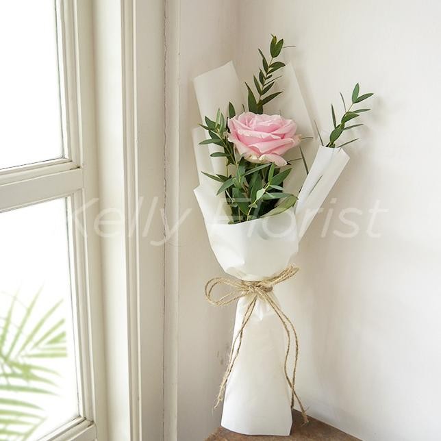 Jual Hand Bouquet Fresh Flower Buket Bunga Mawar Daun Parvifolia Segar ...