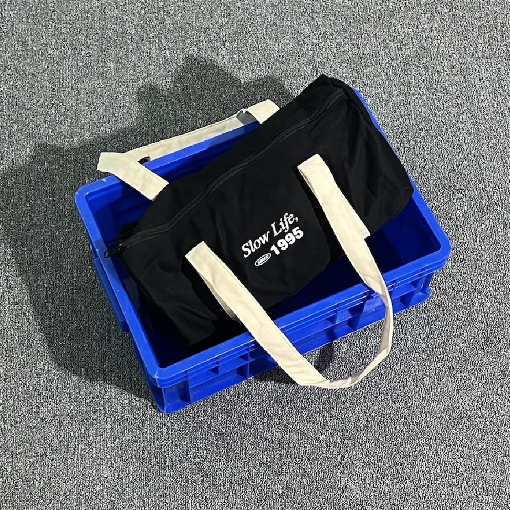 Jual Toko Taker Medium Duffle Bag Kanvas Hitam-Putih Original | Shopee ...