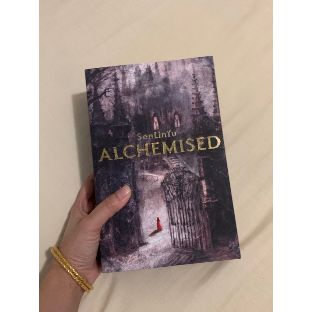 Jual [NEW] Alchemised by SenLinYu | UK Paperback Sprayed Edges | Buku ...