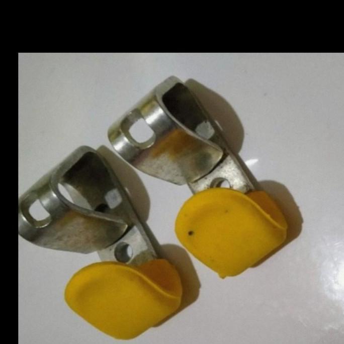 Jual Gantungan Velg Mobil Di DInding+ 2 Baut dan Fiser / Piser | Shopee ...