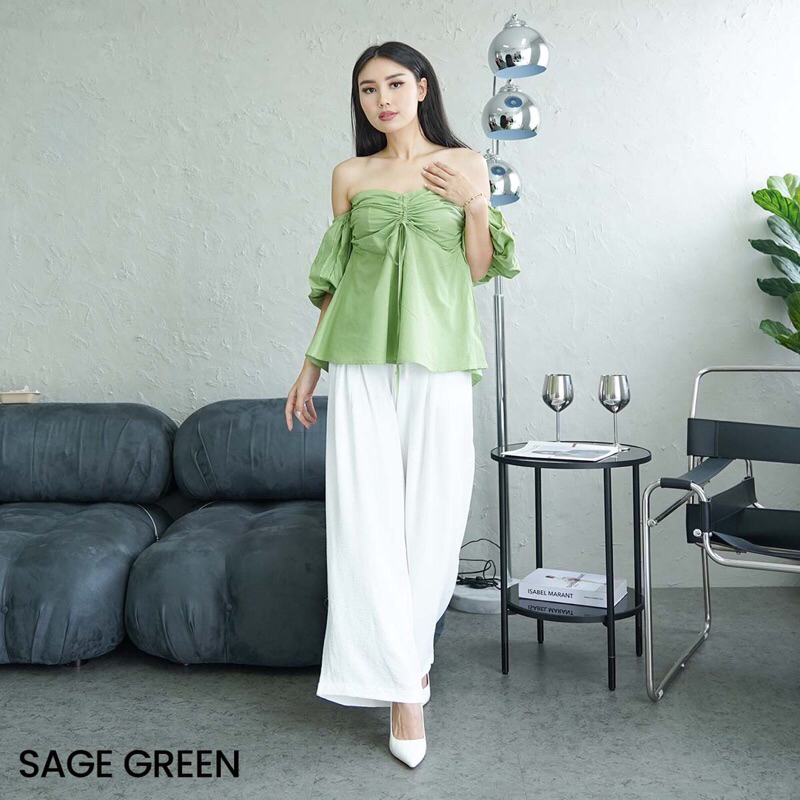 Jual HW - Selene Top - Multiways Top Puff Sleeve Sabrina Peplum Top ...
