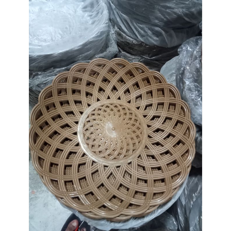 Jual piring motif rotan harga lusinan 12pcs diameter 24cm | Shopee ...