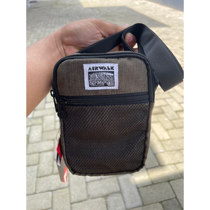 Jual SLING BAG AIRWALK ROPER POSTMAN BAG OLIVE MELANGE AIWWB220530V ...