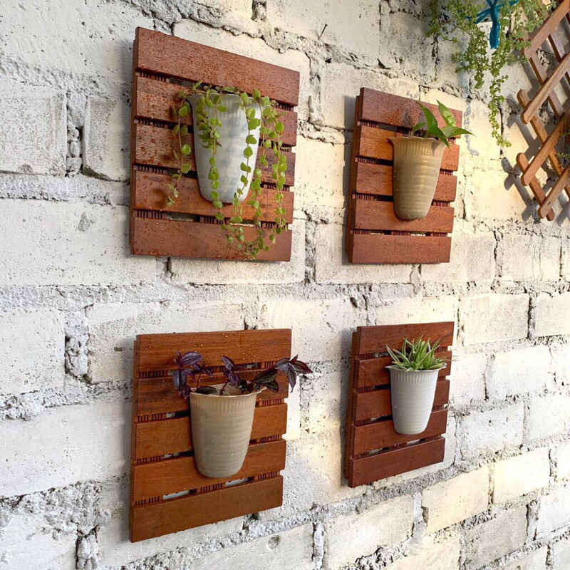 Jual hiasan tempel pot dinding kayu / stand bunga / hiasan taman garden ...