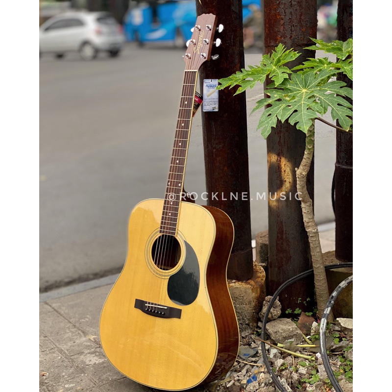 Jual Gitar Akustik Segovia D 07 GN Hanya gitar | Shopee Indonesia