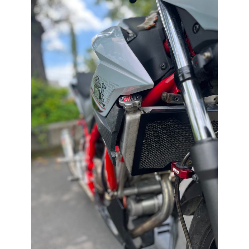 Jual Braket radiator r25 pnp cb150r | Shopee Indonesia