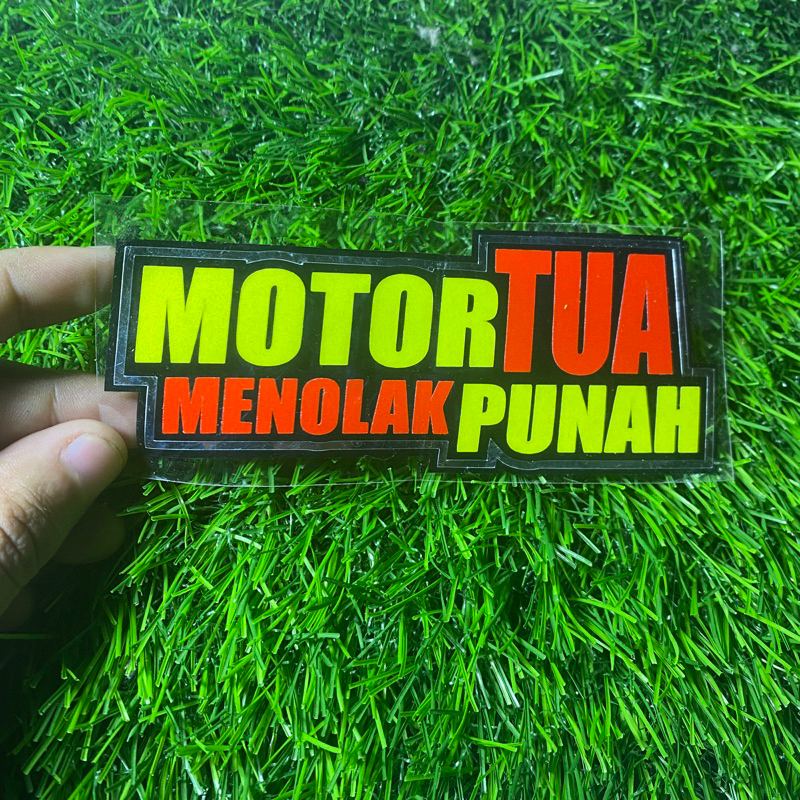 Jual Stiker cuting kata kata MOTOR TUA MENOLAK PUNAH cutting sticker ...