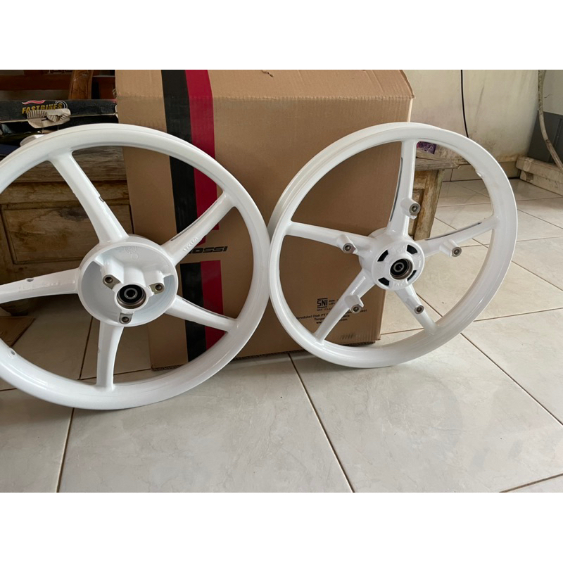 Jual velg racing palang sanca untuk Satria fu uk 160/160x17 | Shopee ...