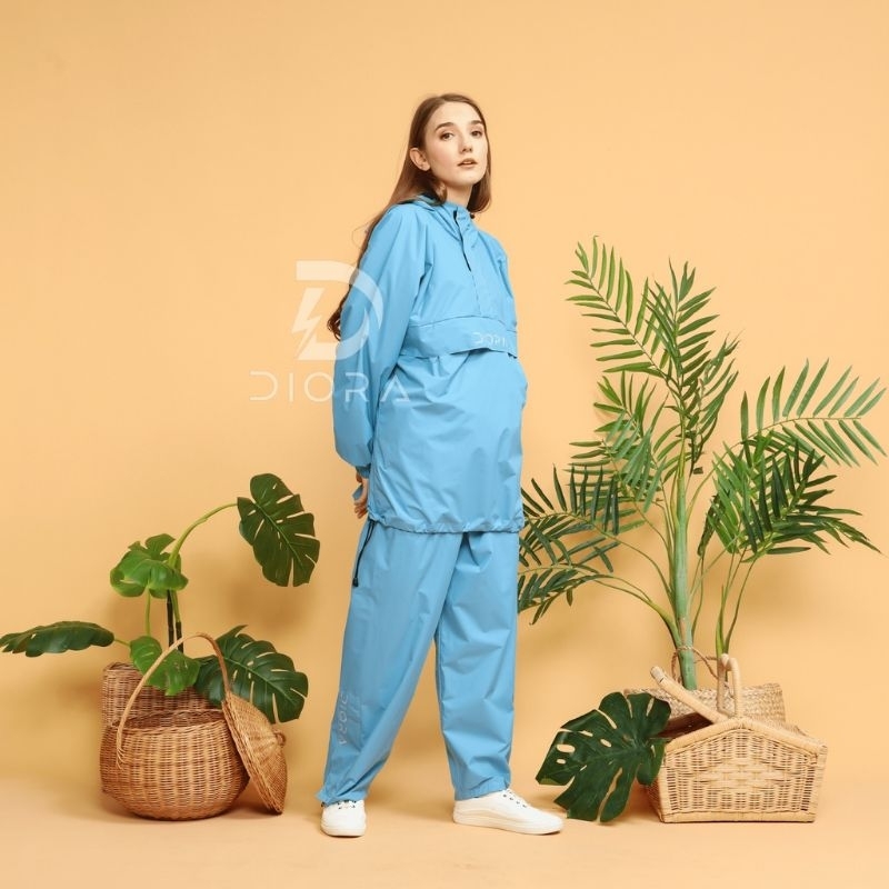 Jual Jas hujan brand DIORA (preloved) | Shopee Indonesia