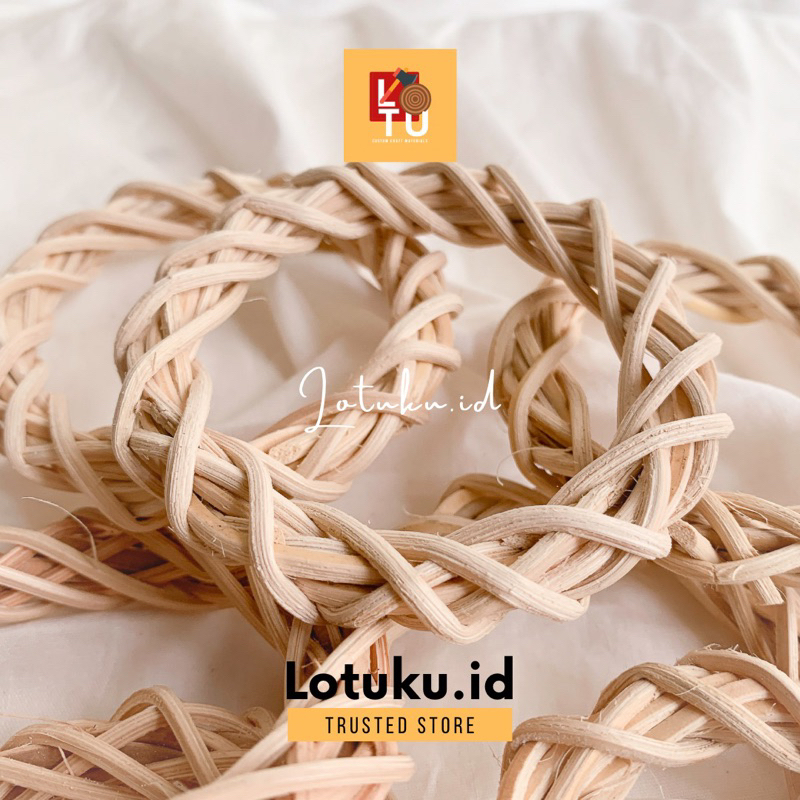 Jual Ring Rotan kecil bulat 8 cm | Bahan kotak cincin perhiasan ...