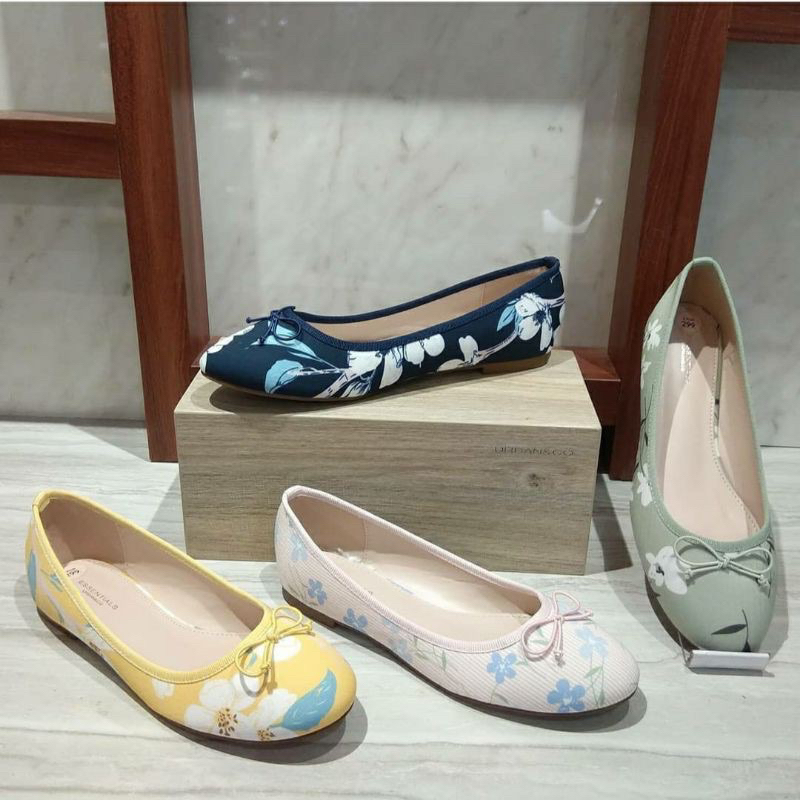 Jual urbannco sale sepatu flatshoes Delise | Shopee Indonesia