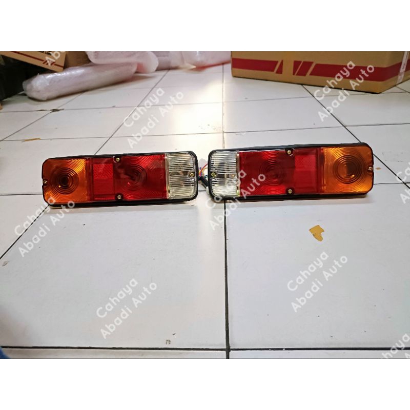Jual stop lamp assy kijang 4K super pick up Body Besi / Lampu belakang ...